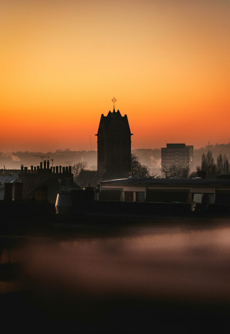 The Hundle Model: Redefining Wealth and Investment Management - Hundle